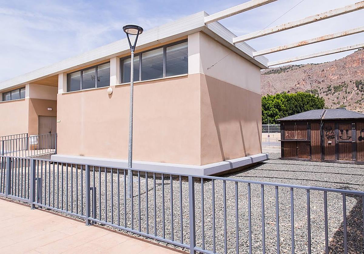 El Palacio del Agua y el edificio Poeta del Pueblo de Orihuela se equiparán con placas solares ...